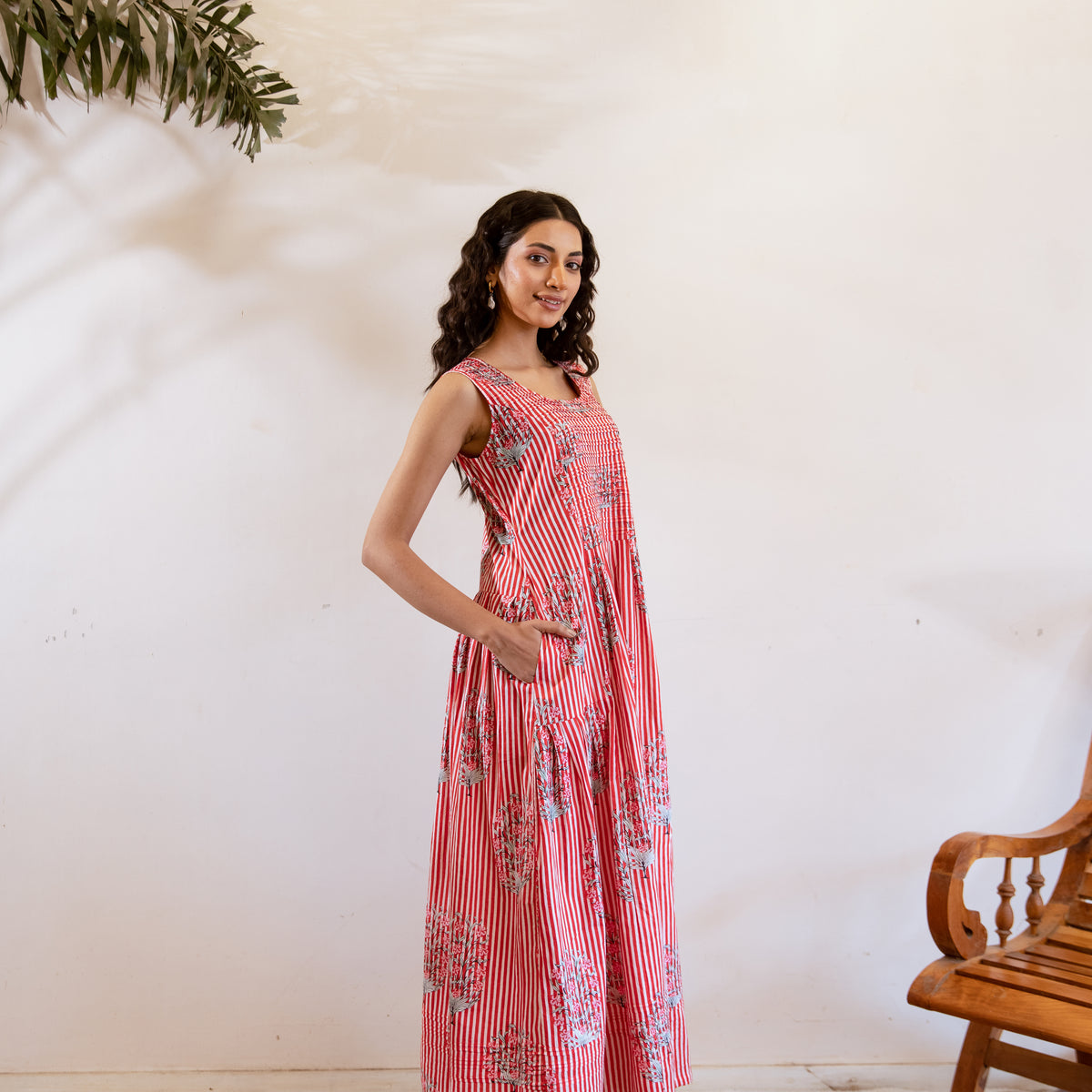 Bagh Pintucks Red dress – rivaajclothing